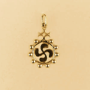 CHAPELET BASQUE | Chapelet Plaqué Or Croix BASQUE AU CENTRE MM | BIJOUX ...